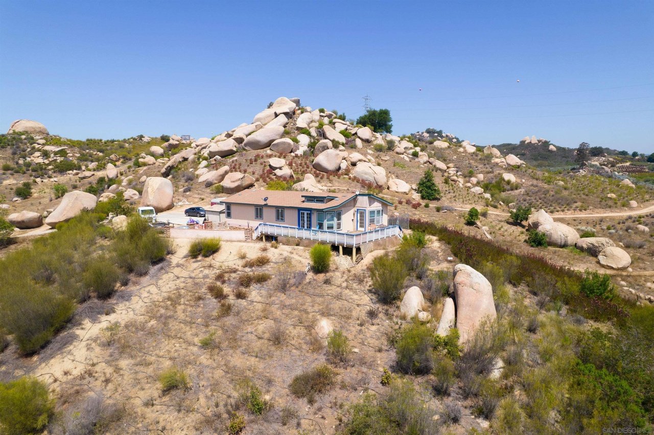 De Luz Heights, CA - Active Global Protection